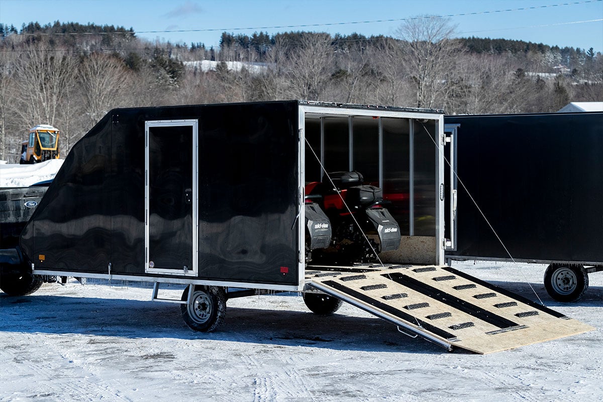 Your 2-Sled Snow Trailer Buying Guide